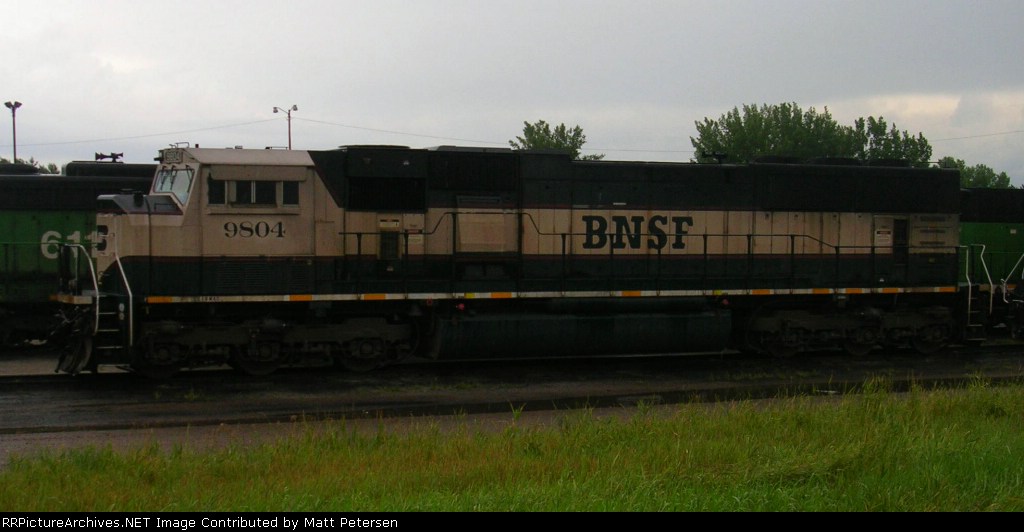 BNSF 9804
